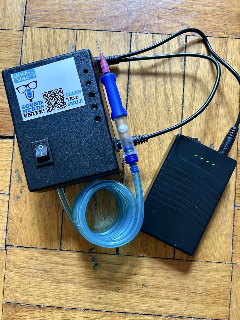 Battery Pack for the Jodi-Vac In-Ear Monitor Vacuum